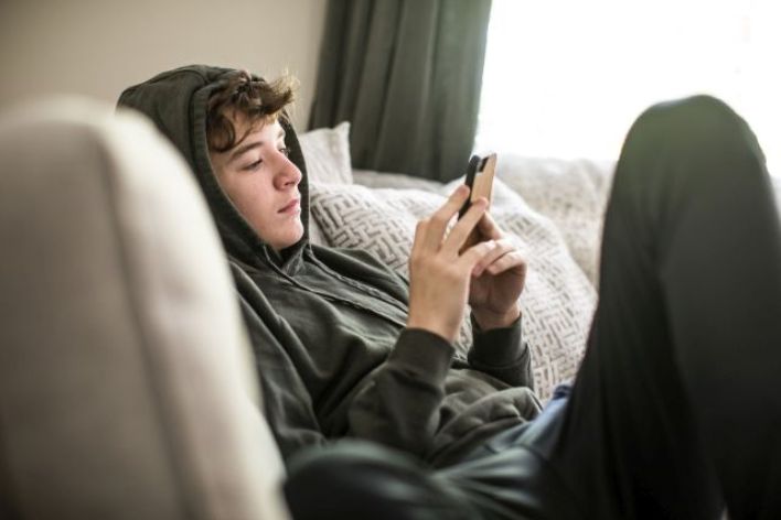 Smartphone-Sucht: Wie viel Handy am Tag ist gesund?